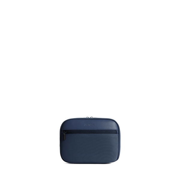 Metro Hanging Toiletry Case | Monos Australia Luggage & Bags