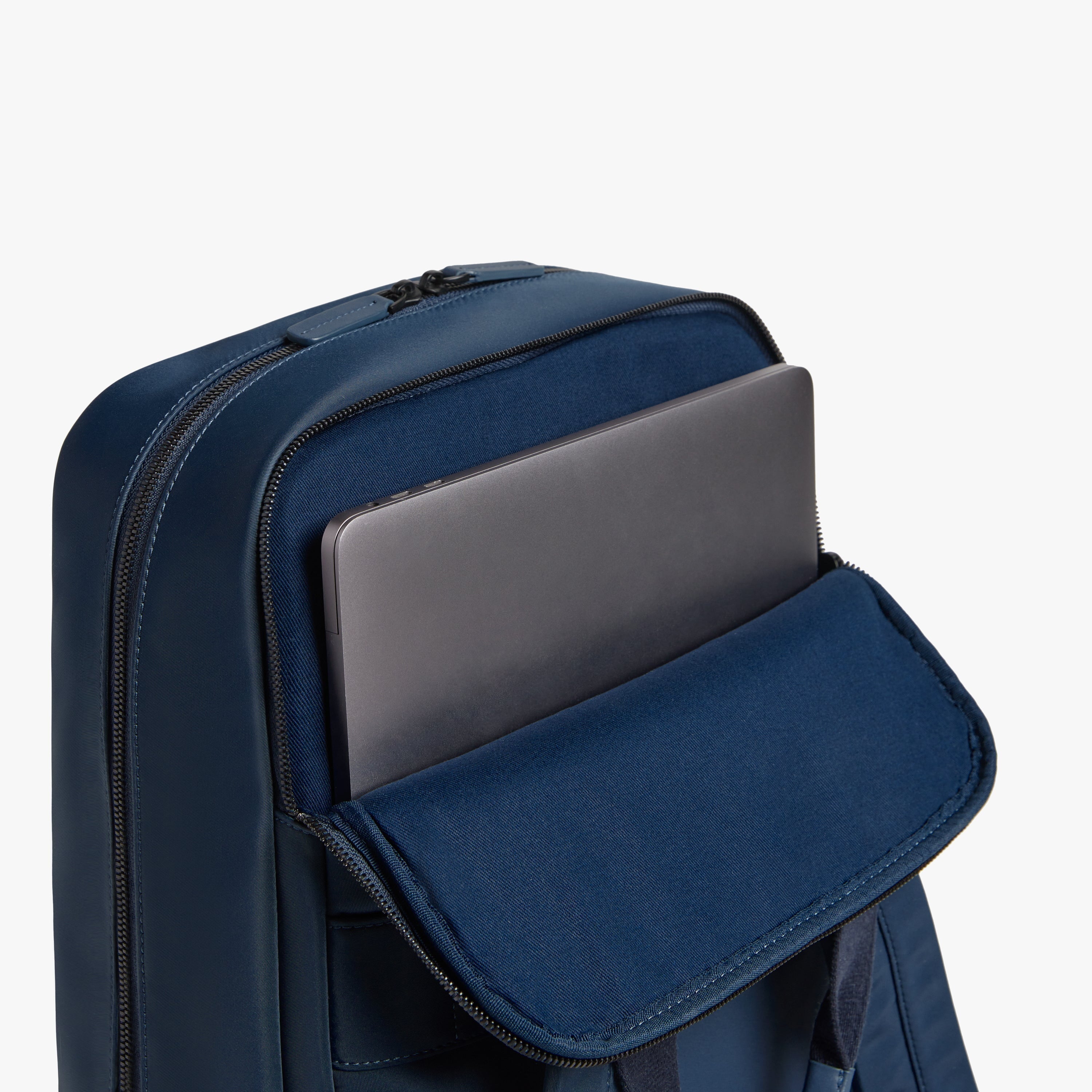 Metro Backpack, Nylon and Vegan Leather | Monos Luggage & Bags AU ...